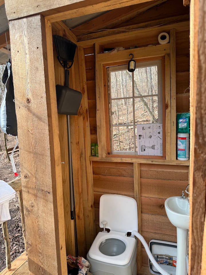 Whispering Falls Remote Hideaway - Jasper, TN