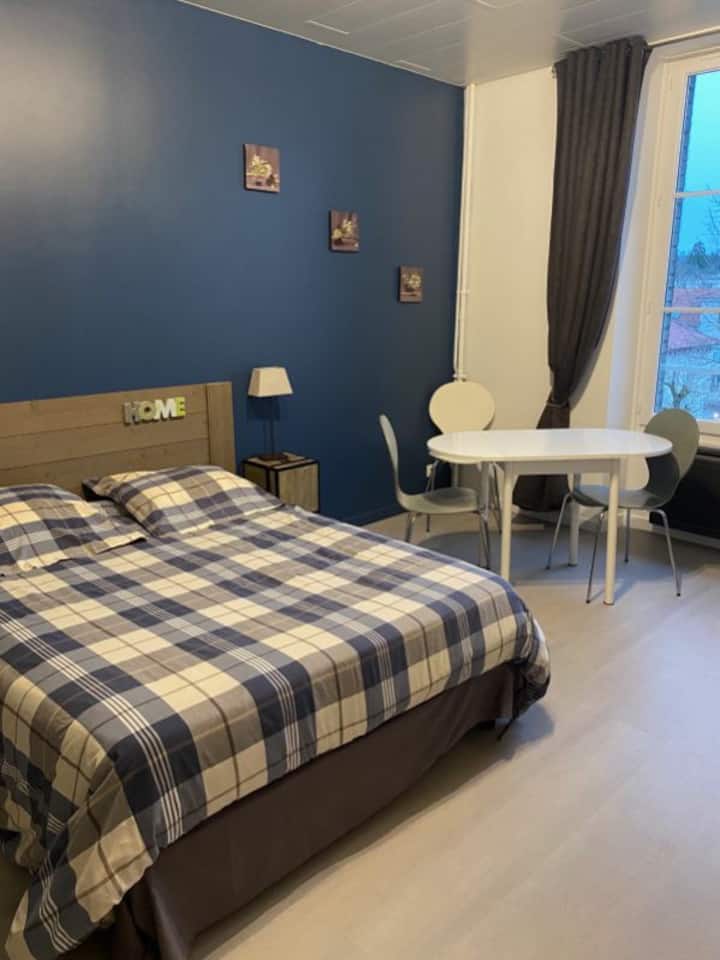 Magnifique Studio Meublé
349 - Vittel