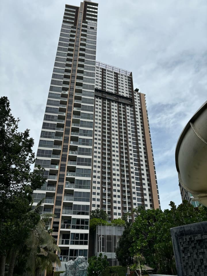 Unixx Pattaya Apart. For Rent - Pattaya City