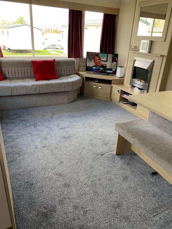 Caravan At Rockley Park In Poole, Dorset - Poole