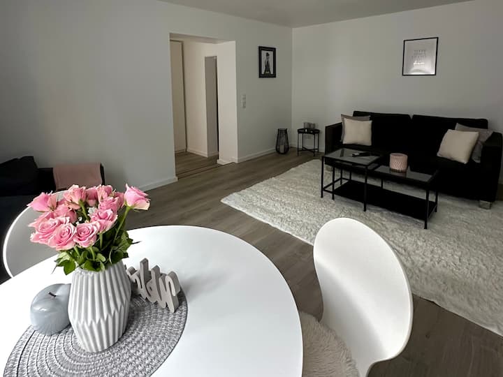 Stilvolles Appartement Im Gutshof Zeilfelder - Deidesheim