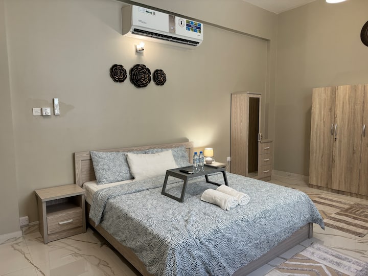Elegant Apartment Near Trade Center,close To Metro - Emiratos Árabes Unidos