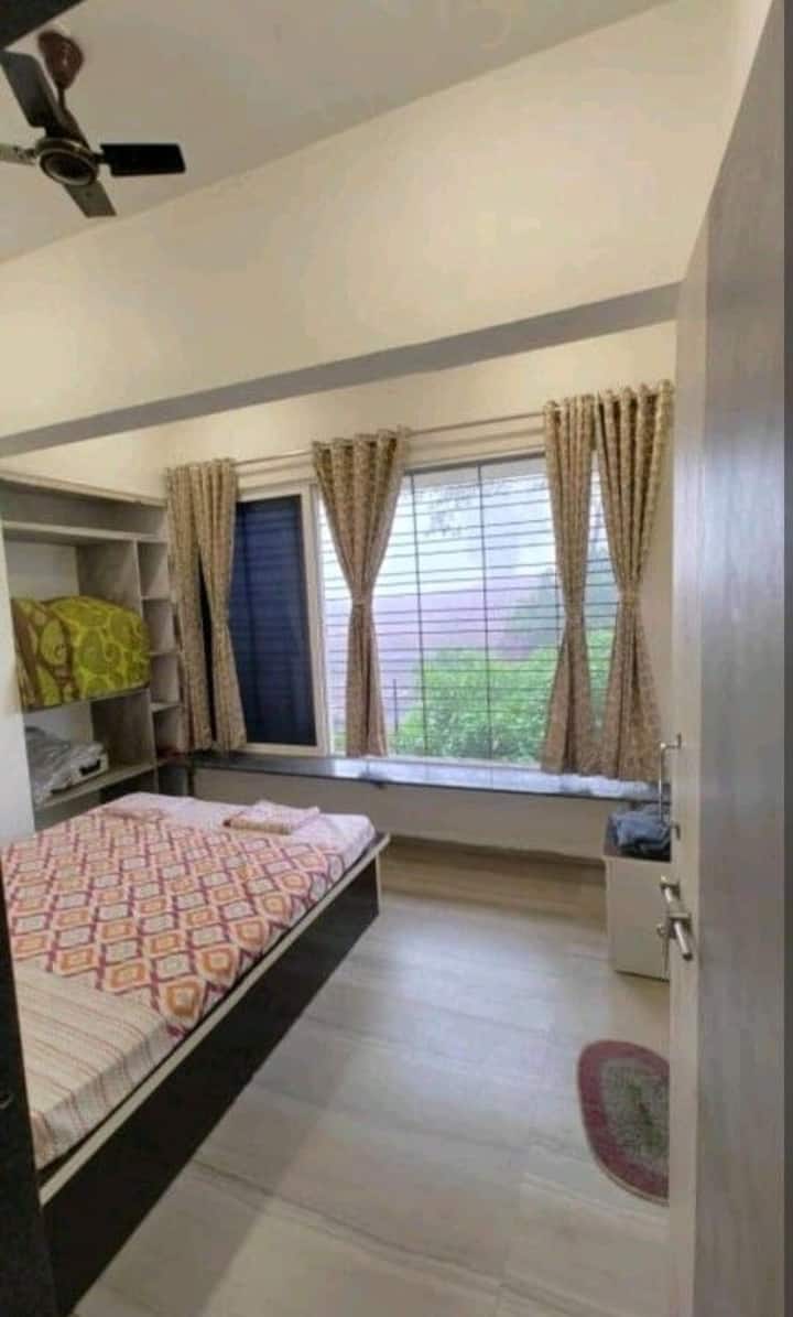 Hill Side Cottage - Igatpuri