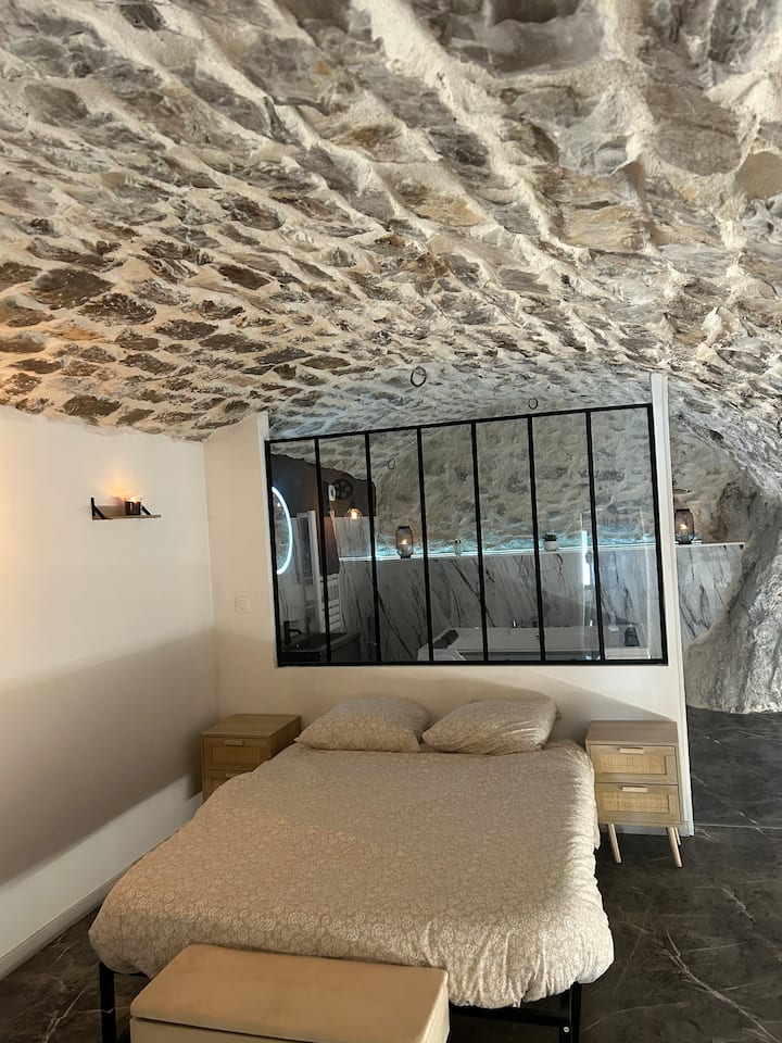 Appartement En Pierre Jacuzzi - Sisteron
