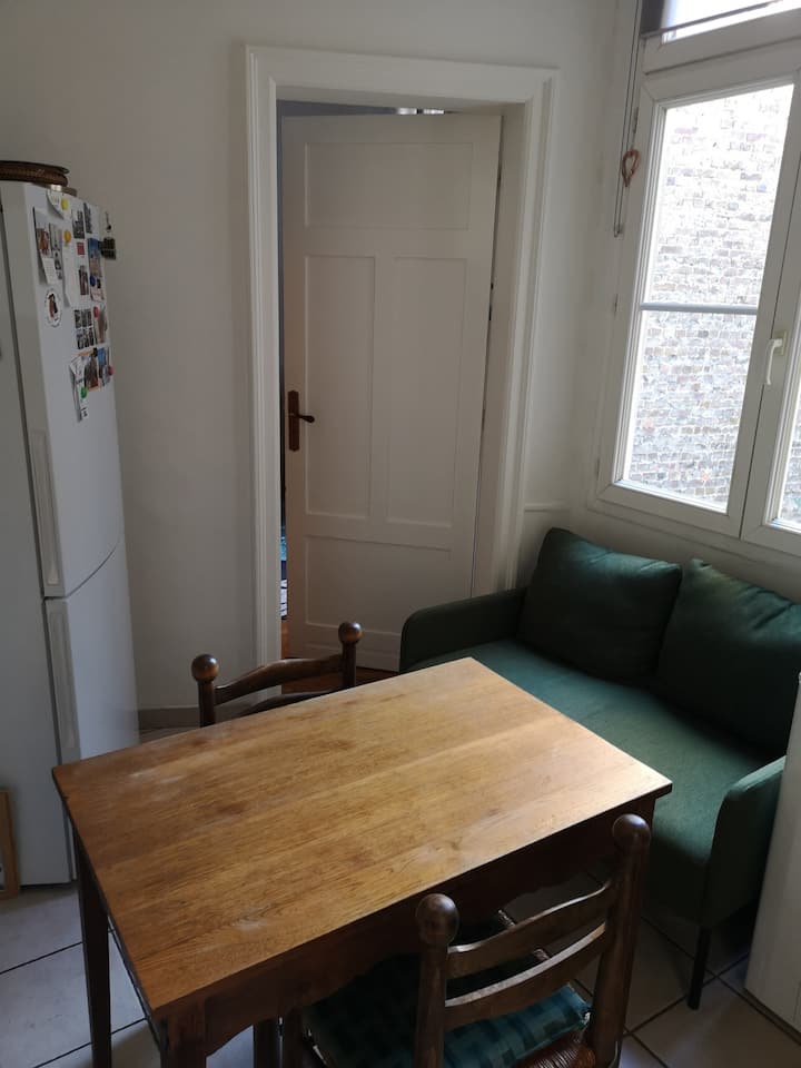 Chambre Dans Un Appartement Cosy - Lille