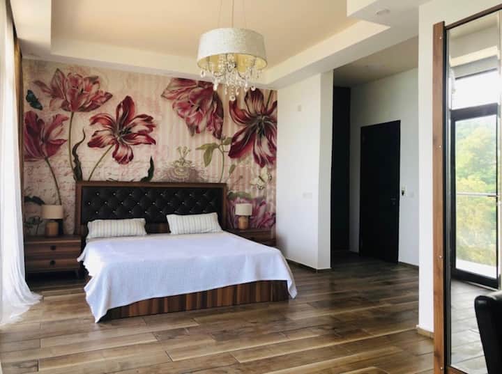 Villa On The Rocks Lux Apartment - Artvin