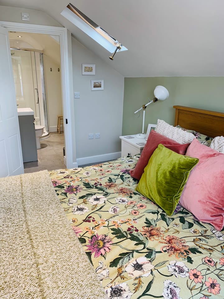 The Green Loft, Glastonbury - Glastonbury