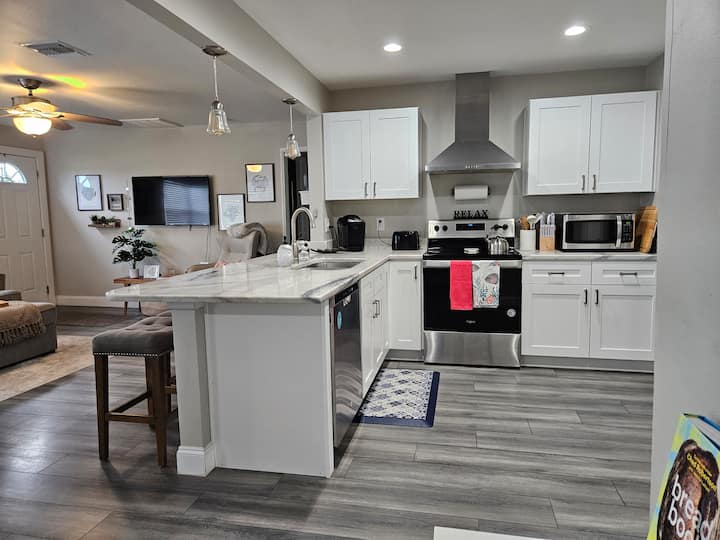 Cozy Home - Close To The Beach - Gulfport, FL