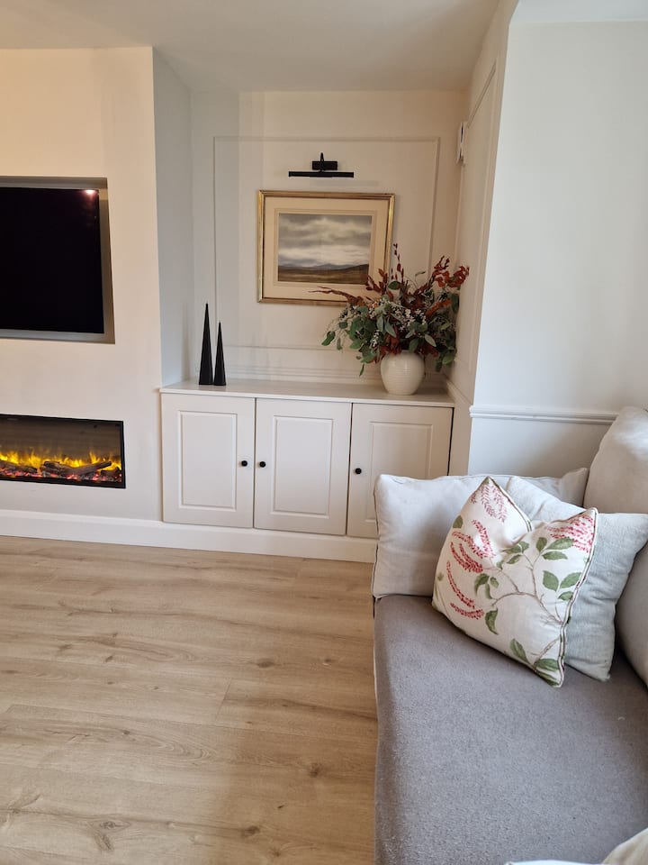 Deluxe House-12min Walk To Town Center. - 웨스트포트