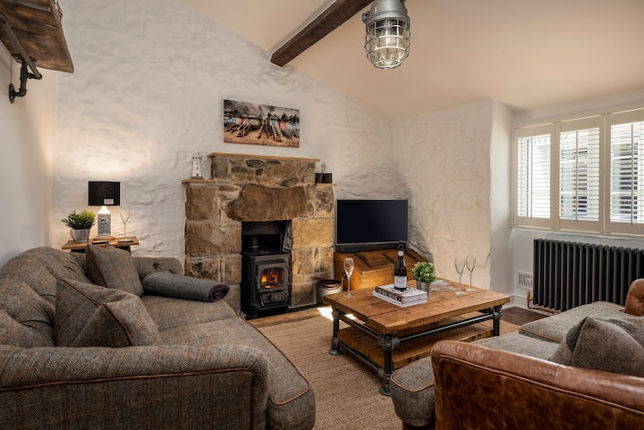 Arfor: Luxury Cottage In The Centre Of Abersoch - Abersoch