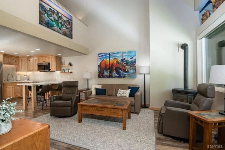 Lake Escape-2 Hot Tubs/pools/lakefront Fire Pits - サウス・レイク・タホ, CA
