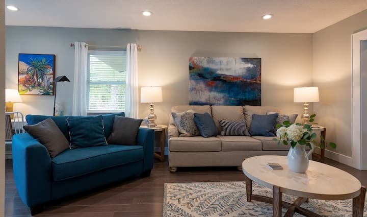 Jax Beach Paradise – Bikes Included, Pet Friendly - Atlantic Beach, FL