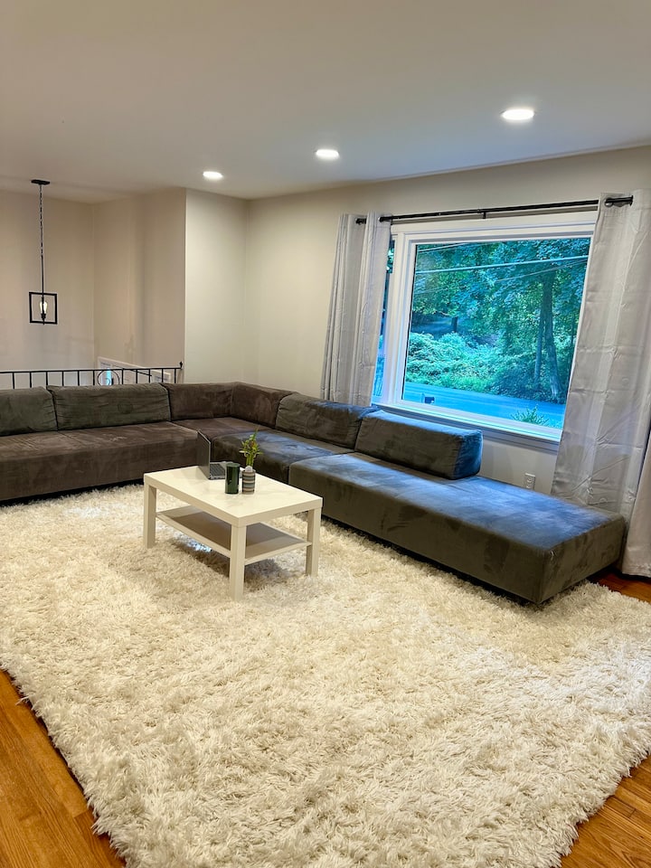 Beautiful Summer Escape With Freestanding Tub - Nyack, NY