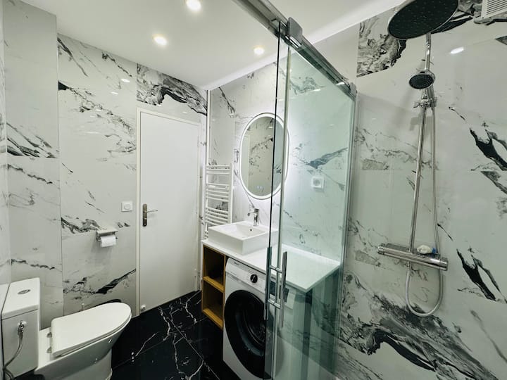 Studio Luxe, Jardin, Plage 4 Min à Pied - Nice