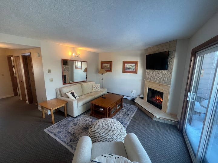 Comfy Condo On Tramside Lifts - Jays Peak, Jay