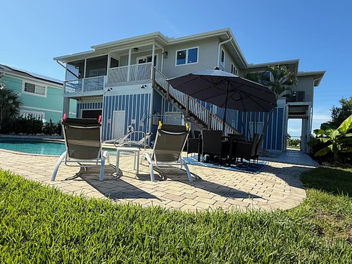 Entire Spacious Beach Home:heated Pool & Game Room - Fort Myers Beach, FL