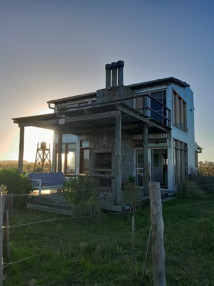 Campo Y Océano En Pueblo Nuevo. - Uruguay