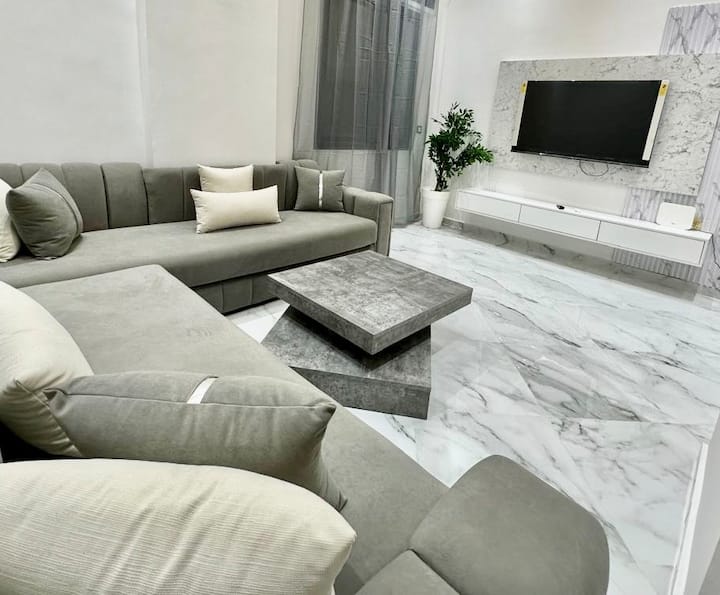 Appart De Luxe à 2 Min De La Gare & Plage &Centre - Tangier