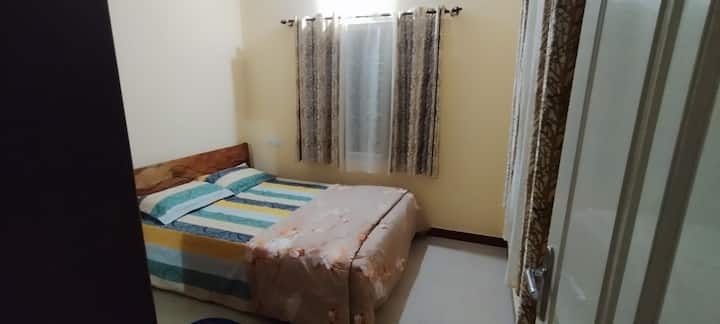 Park View, City Centre, Ac, 2bhk,gf - Mysuru
