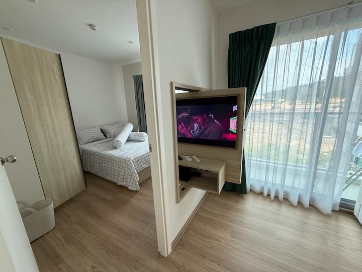 1br Brand New Condo Near Central - Phuket