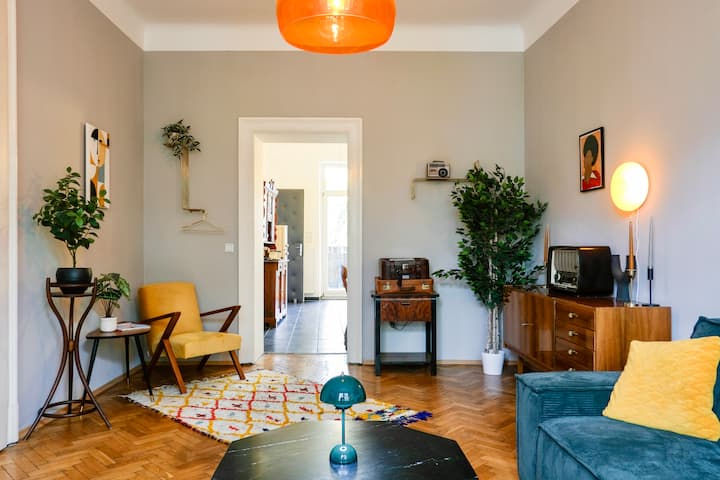 Appartement Artistique Au Centre Avec Balcon - Graz