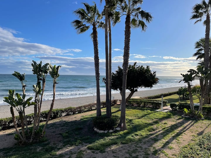 Primera Línea De Playa - Torrox