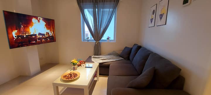 Deluxe 1br Suite:kitchen & Balcony, Pool - Amadeo