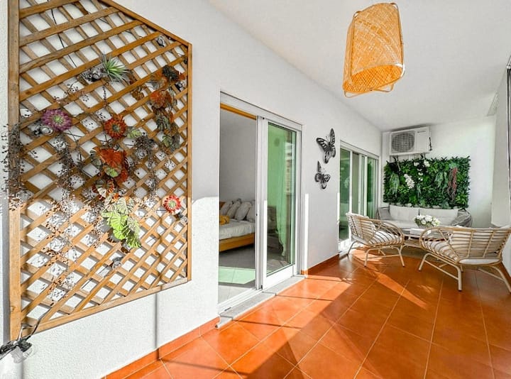 Apartment 2 Beds 1 Ensuite With Pool And Garage - Portimão