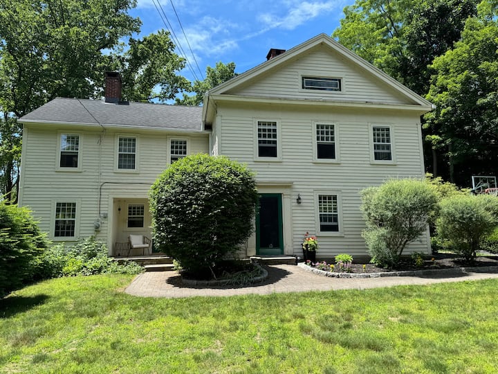 1800’s Farmhouse In The Hills Of Litchfield County - Connecticut