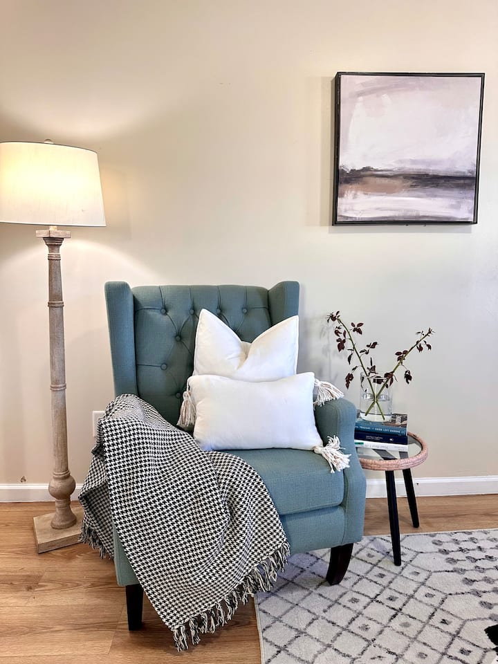 Relaxing Cottage Apt. In Newark - Newark