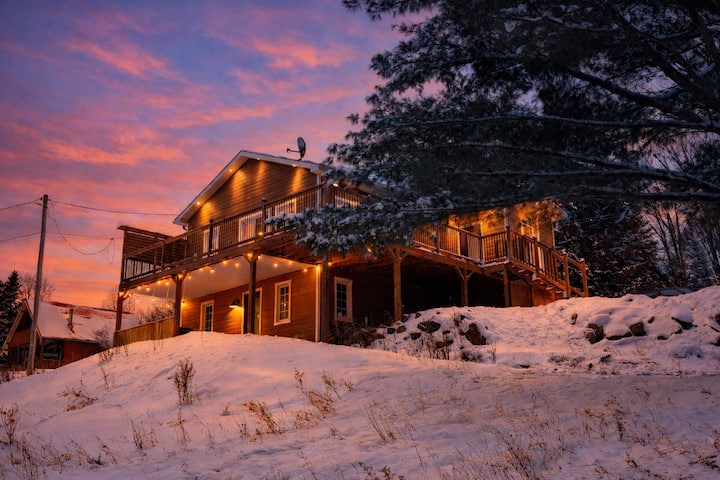 Arcade| Babyfoot | Hot Tub |Near Lac Simon | 75"tv - Lac-Simon