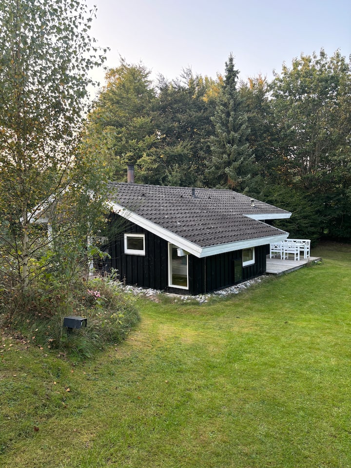 Hyggelig Oase Tæt På Badestrand - Denmark