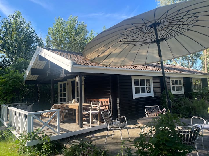 Autentisk Sommerhushygge Nær Skov Og Strand - Denmark