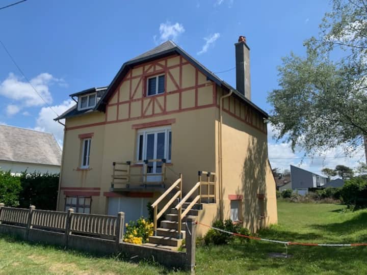 Les Plages à 5 Minutes à Pied ! - Coutances