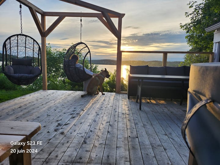 Chalet Des Grands Pins - Bord De L'eau Et Spa - Quebec