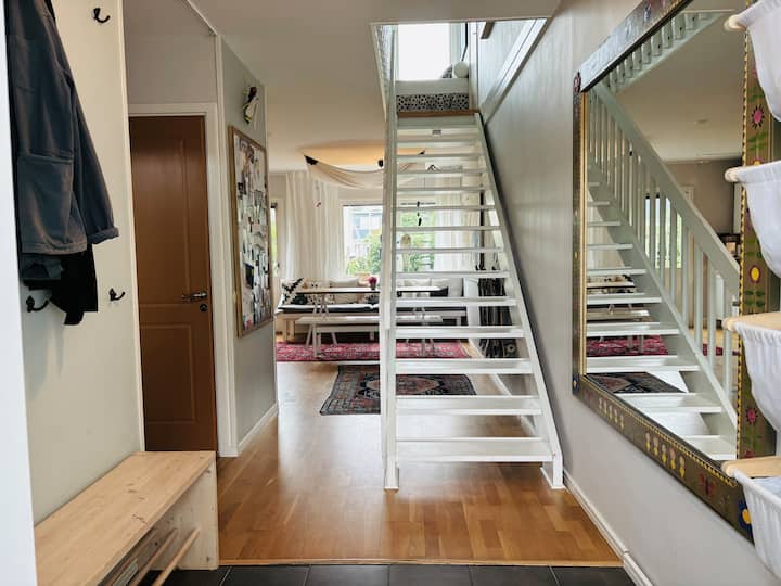 Radhus För Den Stora Familjen - Båstad