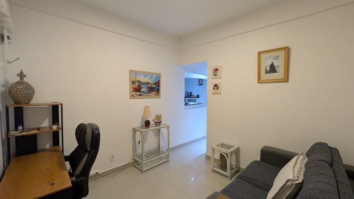 Apartamento: Confortável, Bem Localizado E Ar Cond - Brasília