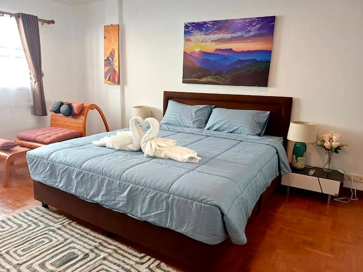 Perfect Nimman - 3br, 2.5 Baths - Best Location - Chiang Mai