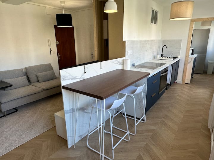 T2 Centre - Cosy & Parking Gratuit - Clermont-Ferrand