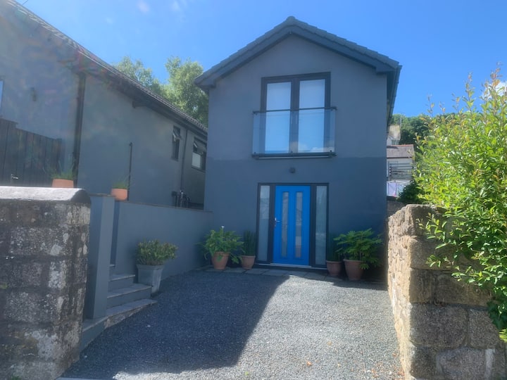 College Lofthouse - Penryn