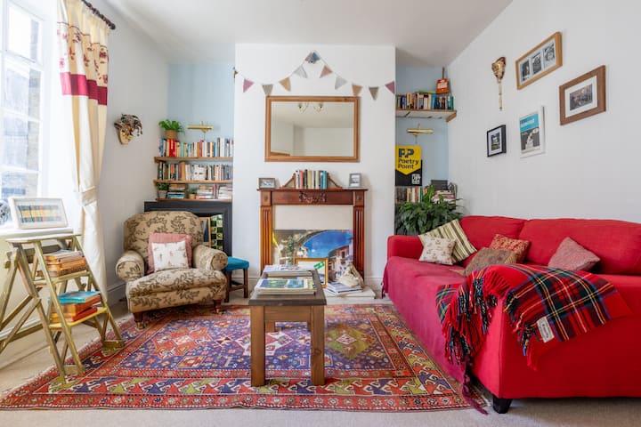 The Writer's House (For Yorkshire Dales) Art+books - Skipton