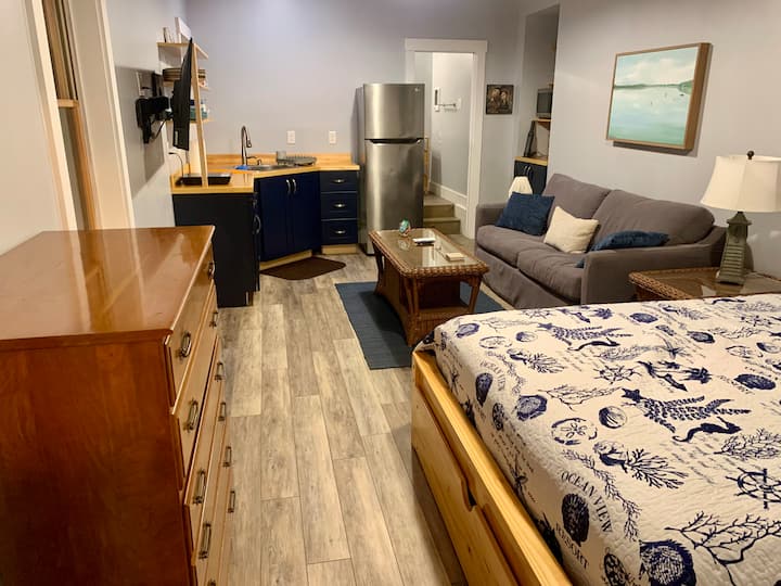 Maine Coast Studio - Crescent Beach, Owls Head