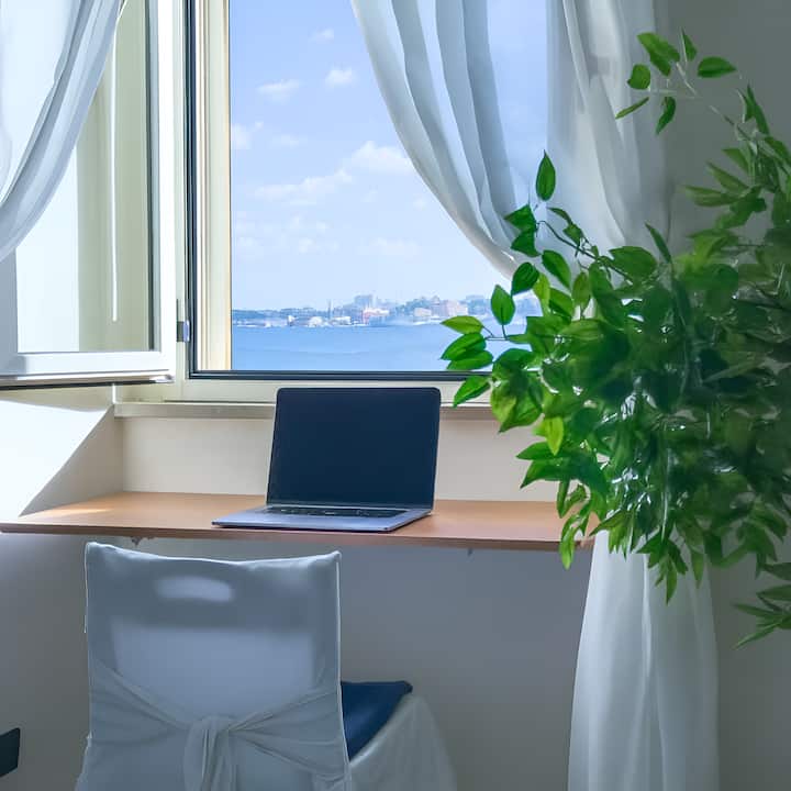 Vista Mar Piccolo. Vicino A Tutto. Parcheggio Free - Таранто