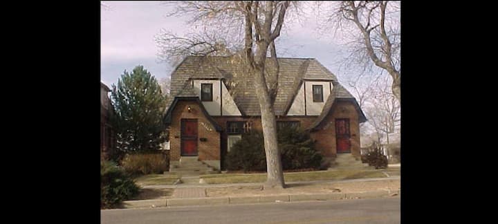 Parkview Retreat - Pueblo, CO