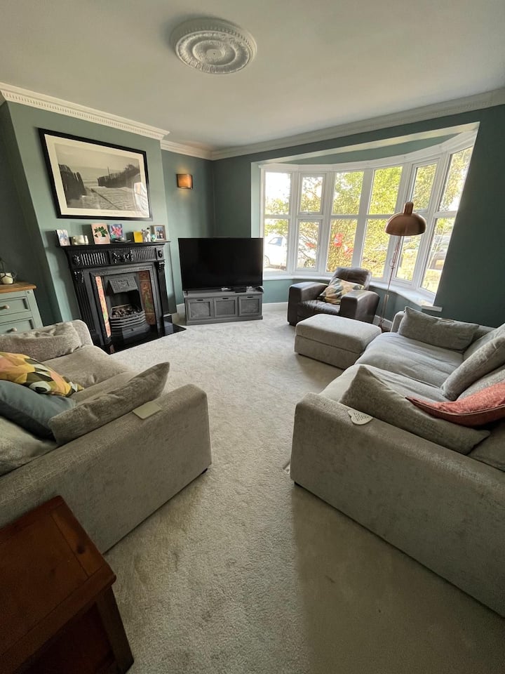 Super Spacious House In Hove! - Brighton and Hove