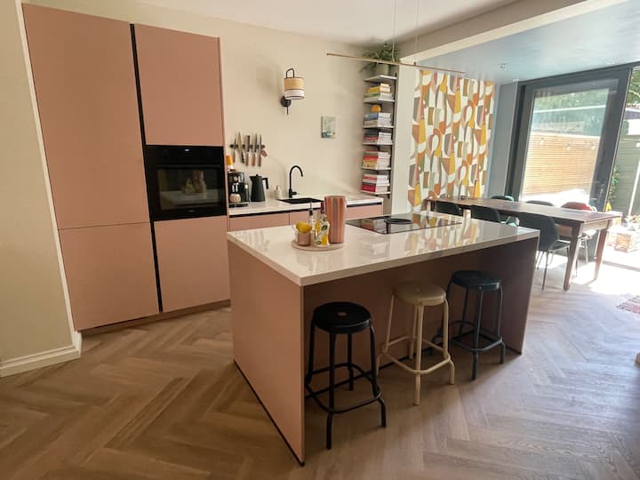 Benedenwoning Met Tuin In De Pijp - Amsterdam