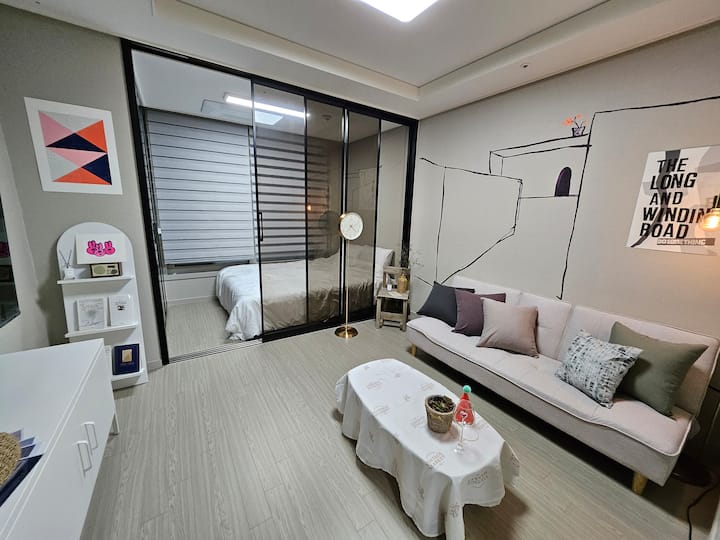 New#안산#오이도#반달섬#마리나오션스테이#loveun_space Residence#최고층 - 새솔동