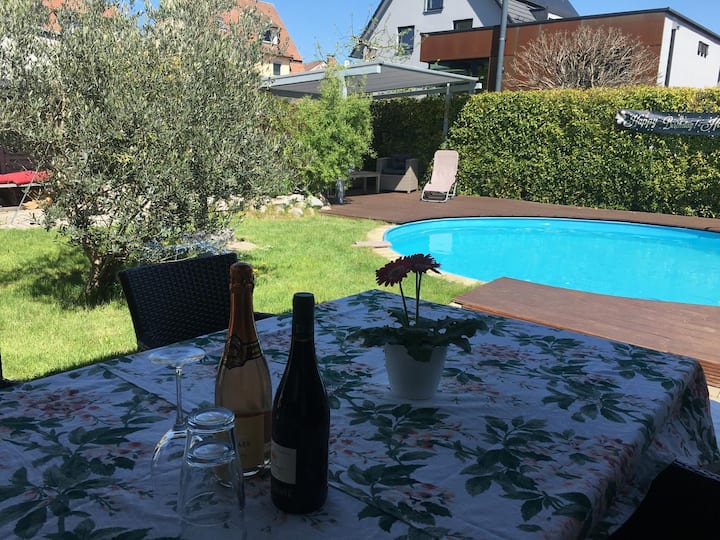Schönes Haus Mit Pool, Katze - Lake Constance