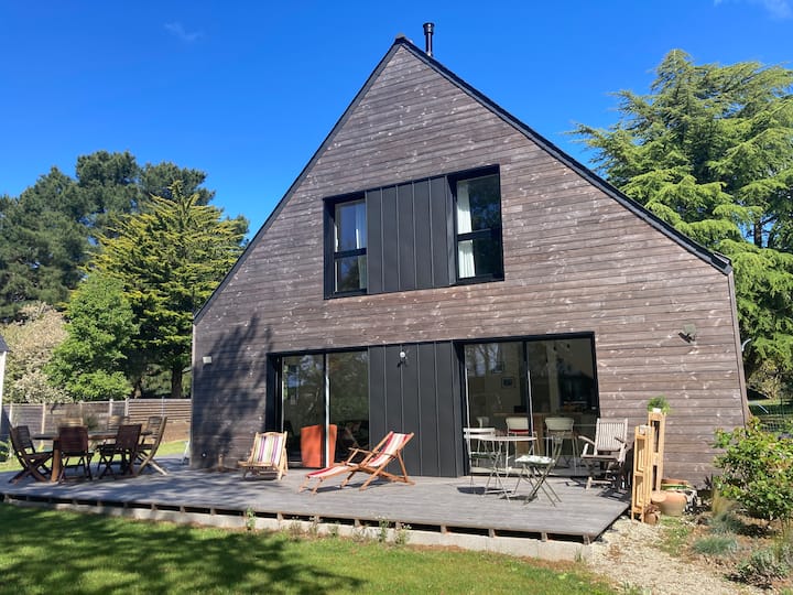 Paisible, Entre Plage Et Sentier De Randonnée - Port Navalo