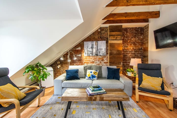 Wonderful  Loft In Historic Dt Unit 4 5137 - Halifax, Canada